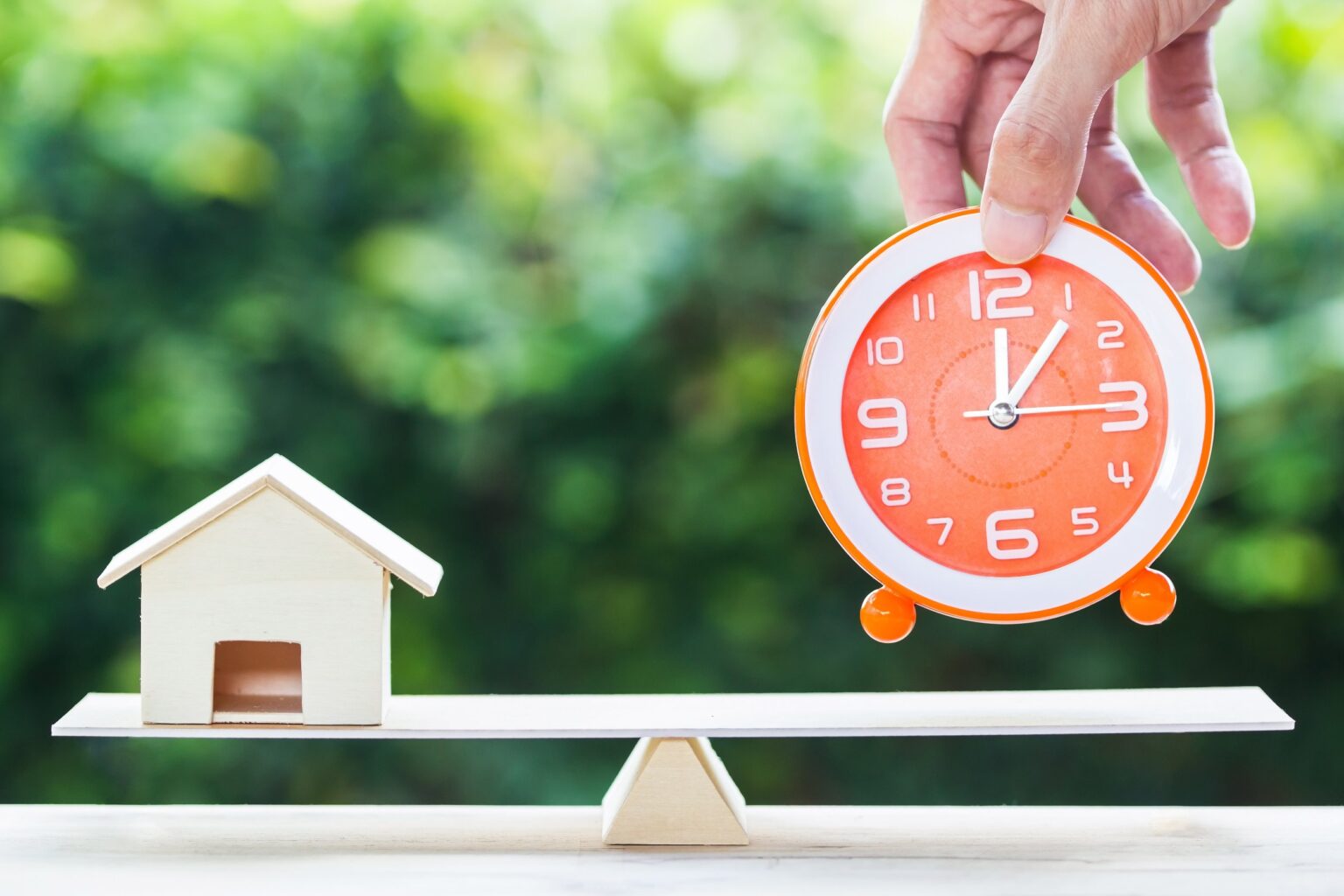How Long Does an Estate Agent Valuation Take? - Property Price Advice